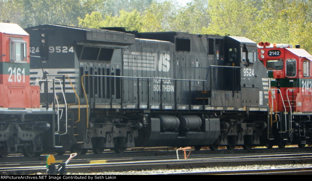 NS 9524